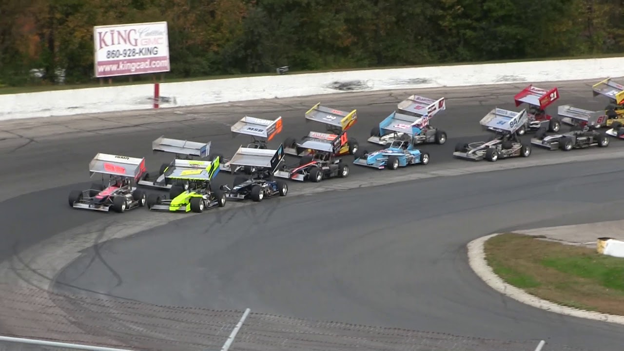 Thompson Speedway World Series Super Modified Start+crash - YouTube
