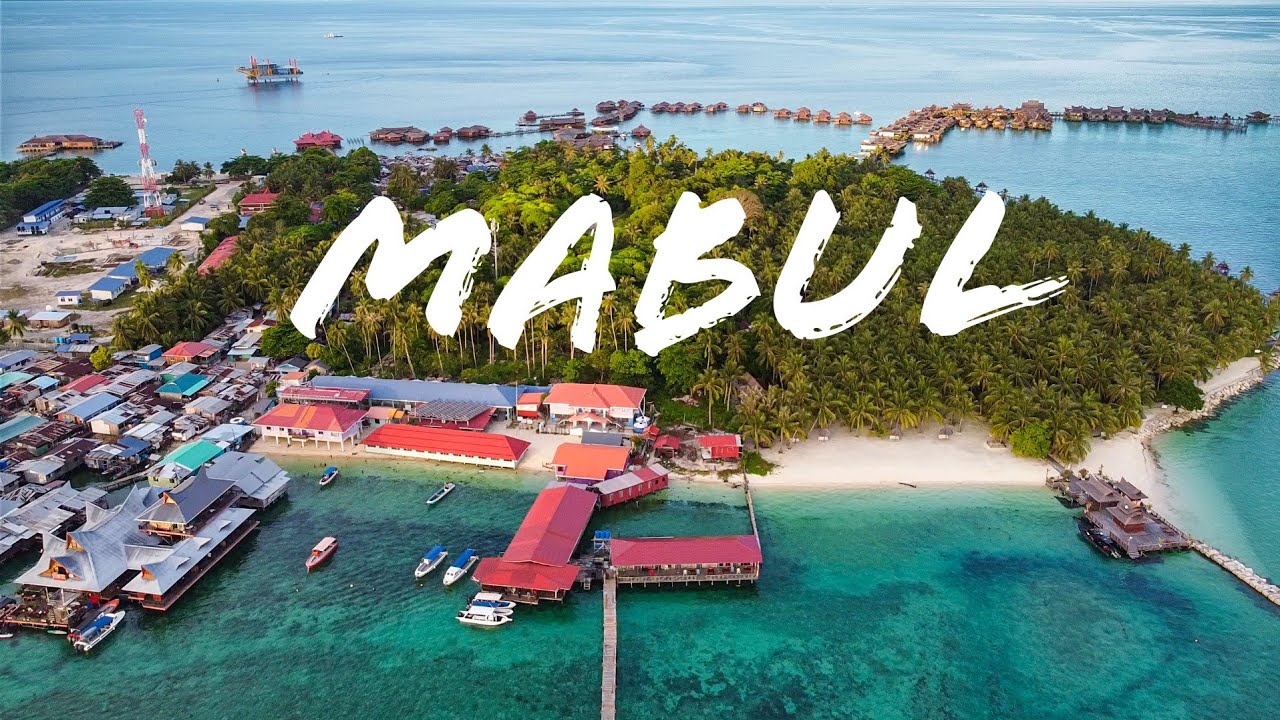 Beautiful Mabul Island / Mabul Water Bungalows Resort, Sabah, Malaysia ...