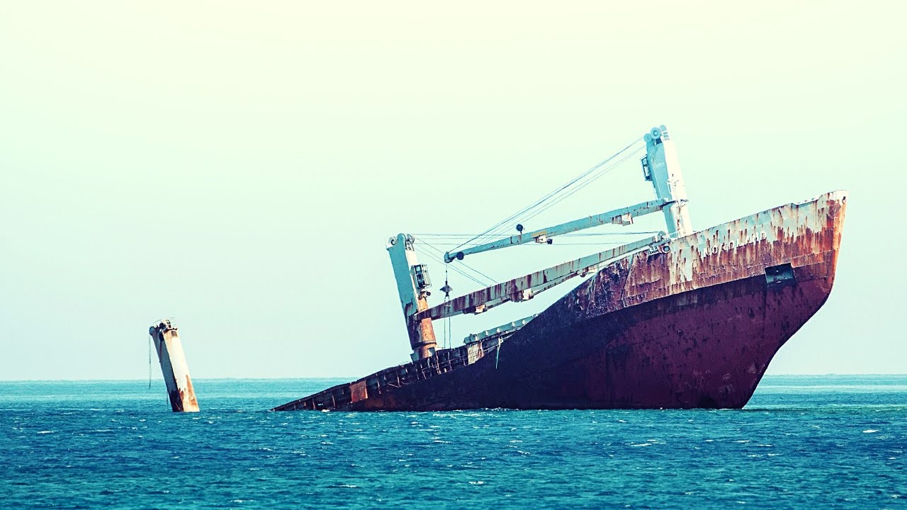 Biggest Ship Collisions and Mistakes Caught On Camera | Biggest ...