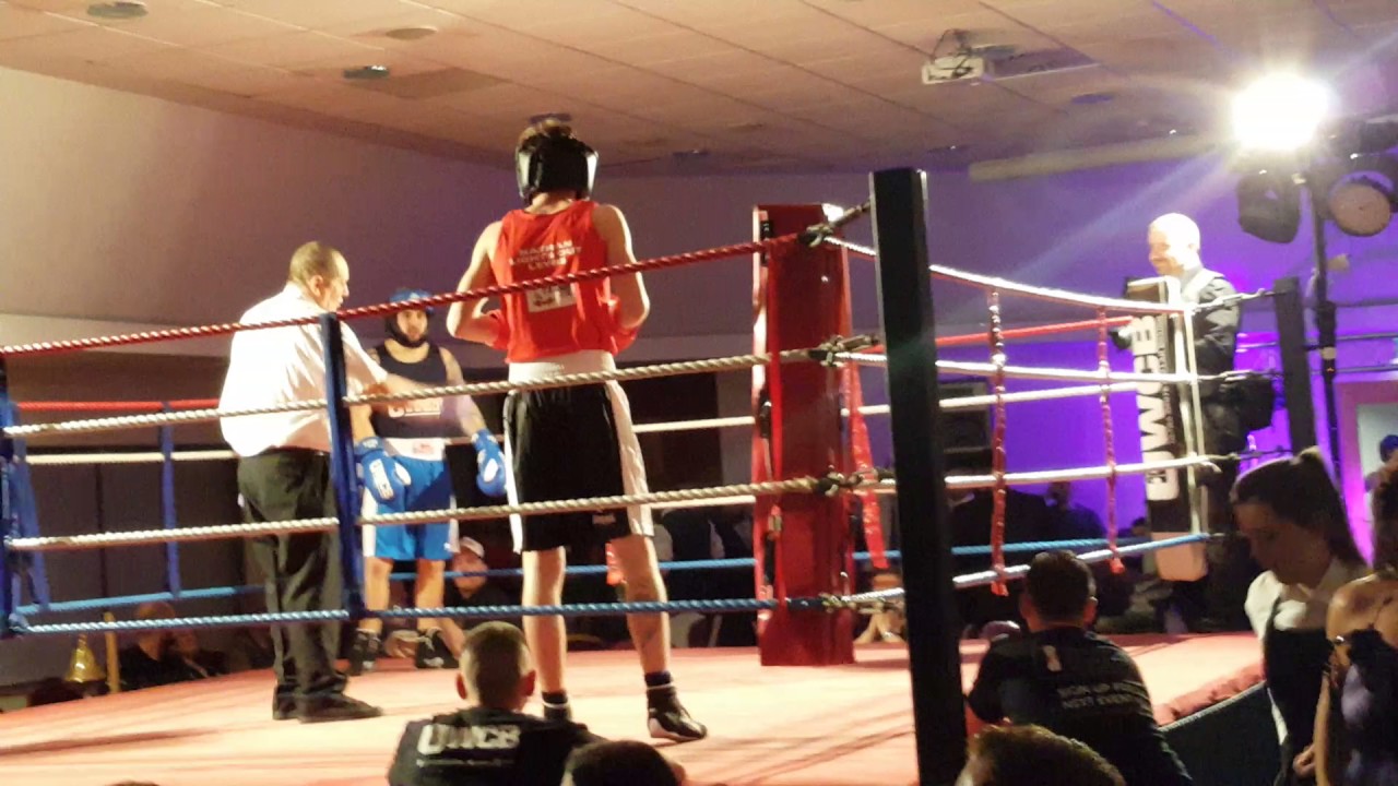 Nathan Lewis UWCB white collar boxing - 2nd round TKO - YouTube