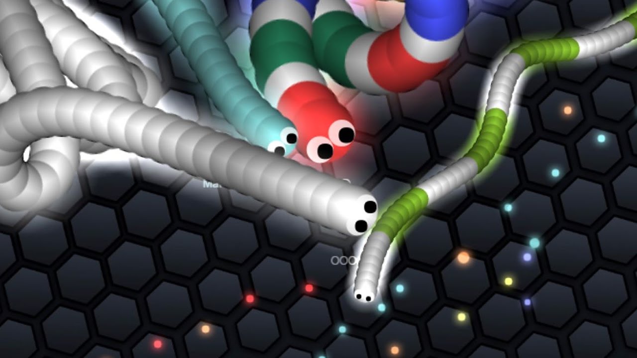 Slither.io HUNTING BIGGEST SNAKES.BEST PLAY. - YouTube