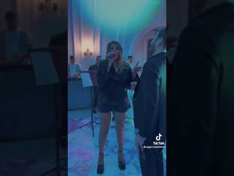 Aygün kazimova  kas seni gormeyeydim
