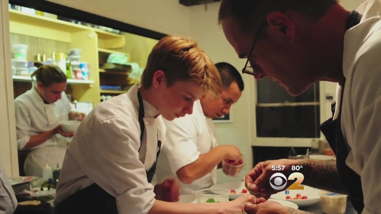 Teen Chef Pop-Up Restaurant - YouTube