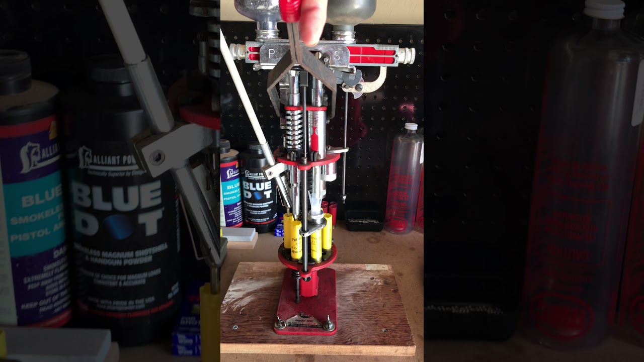 MEC 650 20 Gauge reloader - YouTube