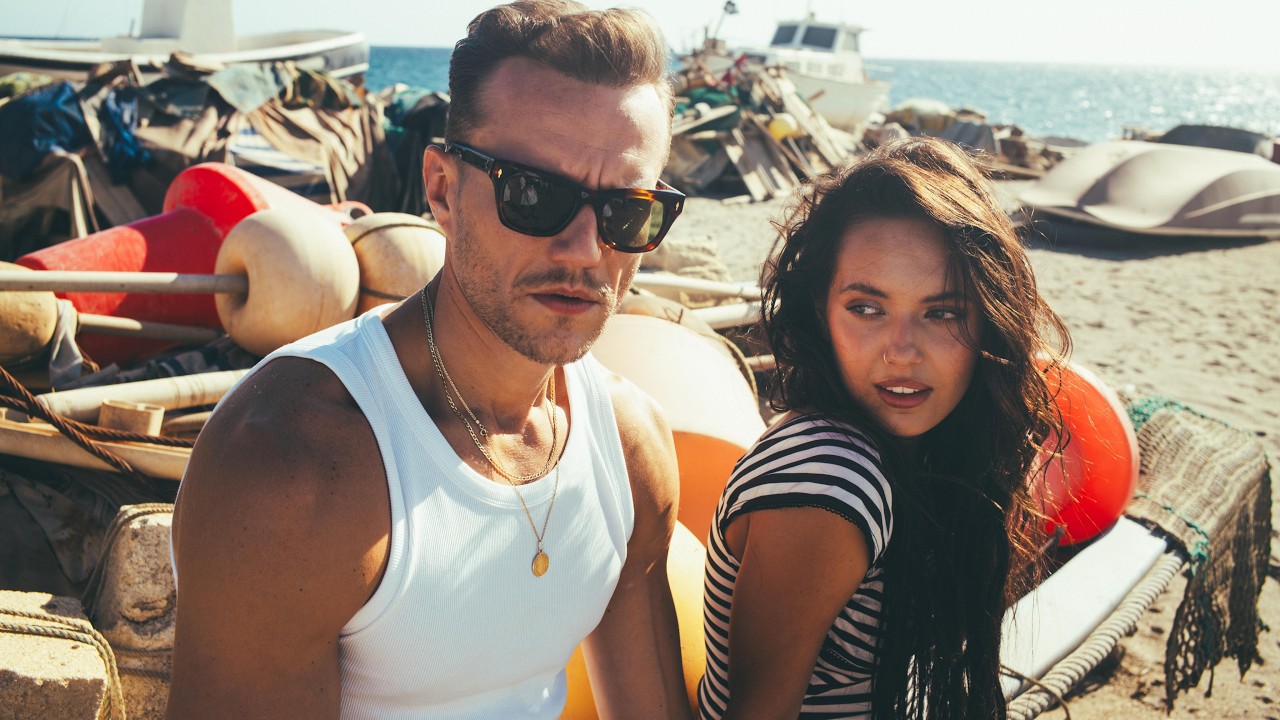 Mrozu - Odpowiedni moment - feat. Zalia tekst piosenki - Teksciory.pl