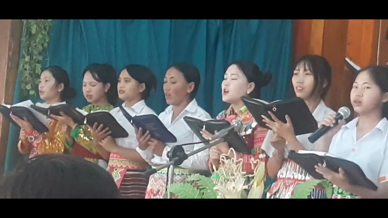 yexus yog lub pob zeb ruaj khov tiv thaiv peb - YouTube