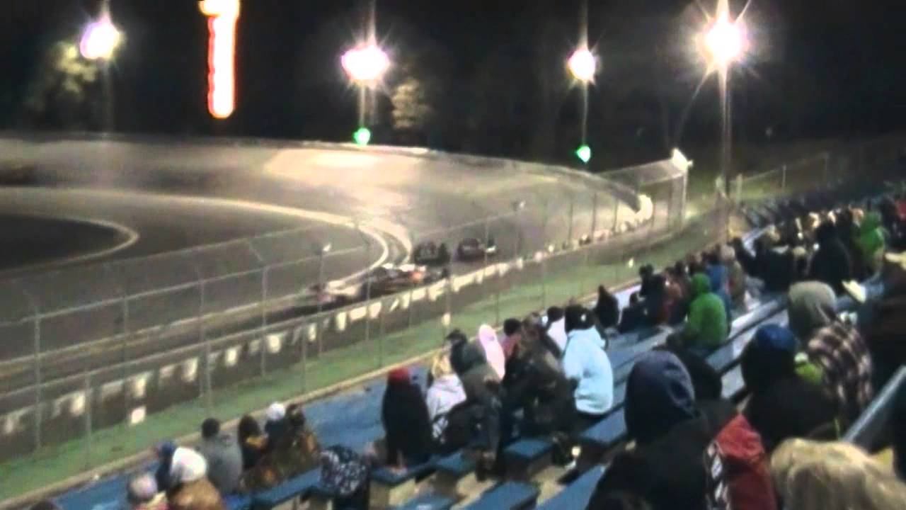 Wall Stadium Speedway Modified Feature Race 4-27-13 - YouTube
