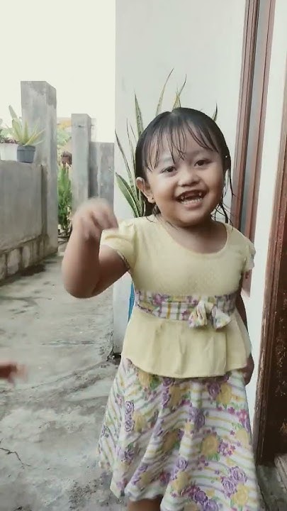 dance cis cis cis #shorts #shortvideo #fyp - YouTube