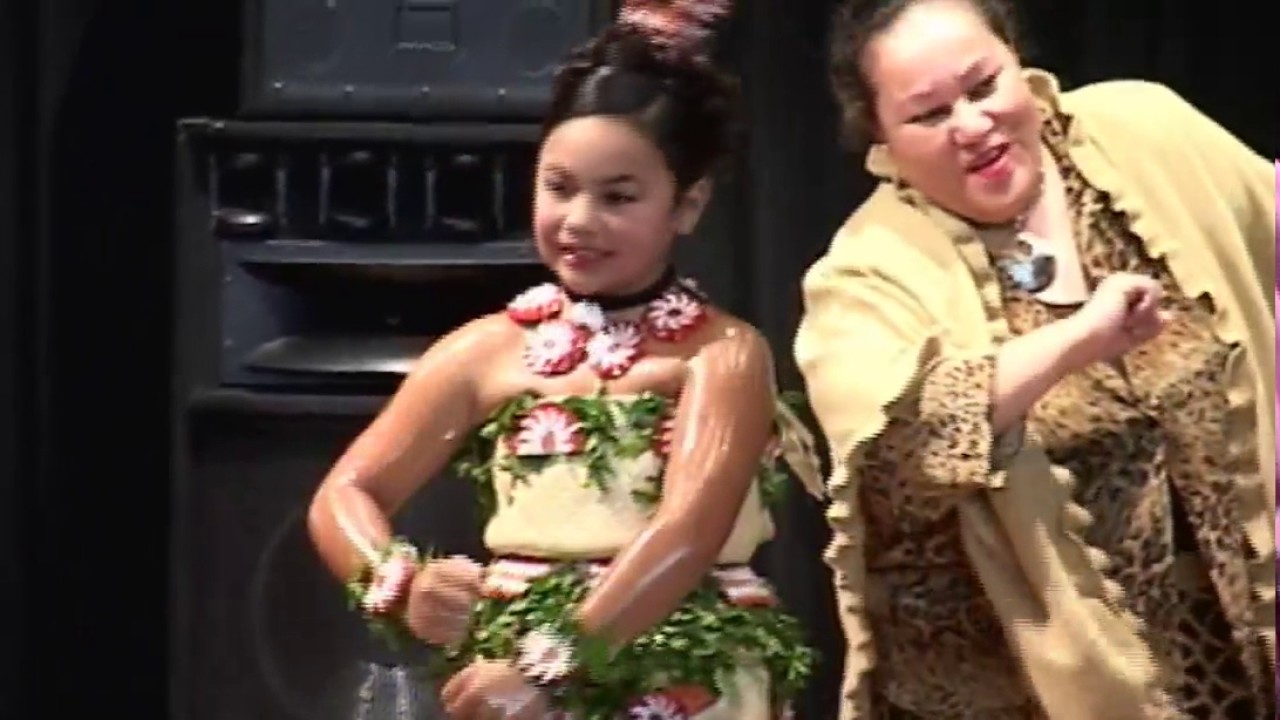 TAU'OLUNGA COMPETITION 2006 - TANUSIA MA'A TONGA TV - YouTube