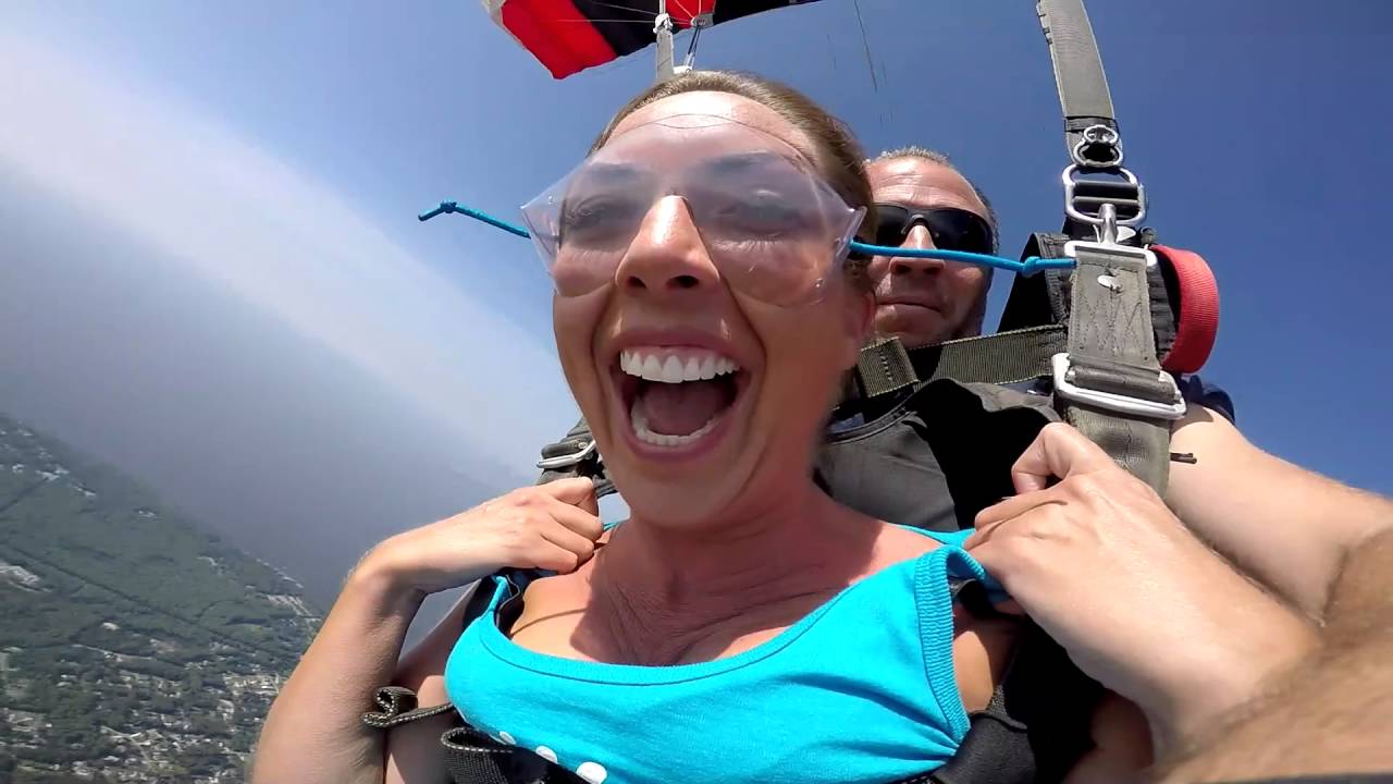 Megan Sheehan@skydiveobx - YouTube