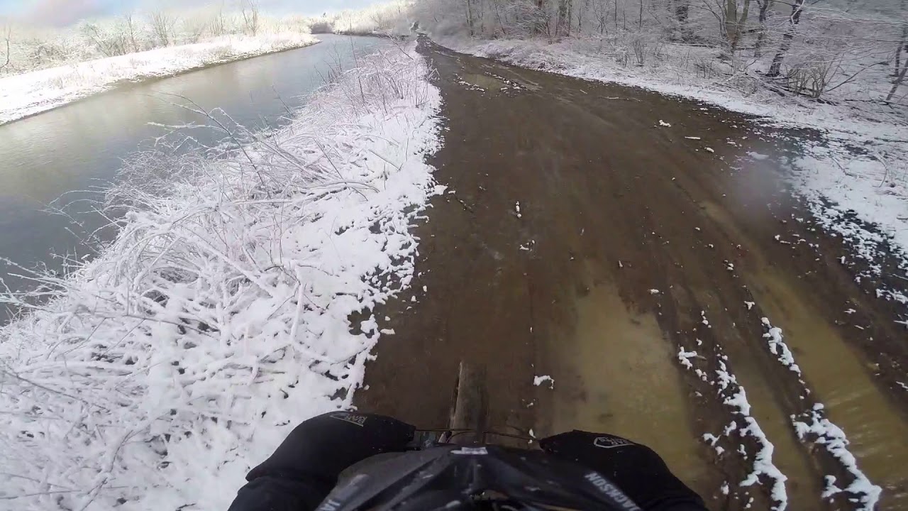 Mongoose Malus in the mud and snow - YouTube