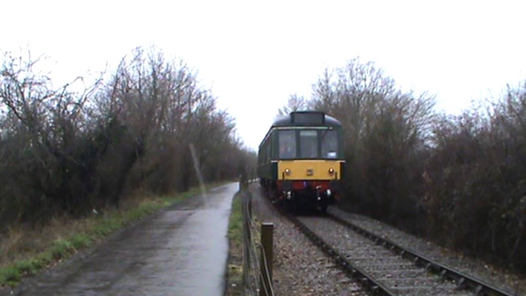 CLASS 107 DMU AT AVON VALLEY RAILWAY - YouTube
