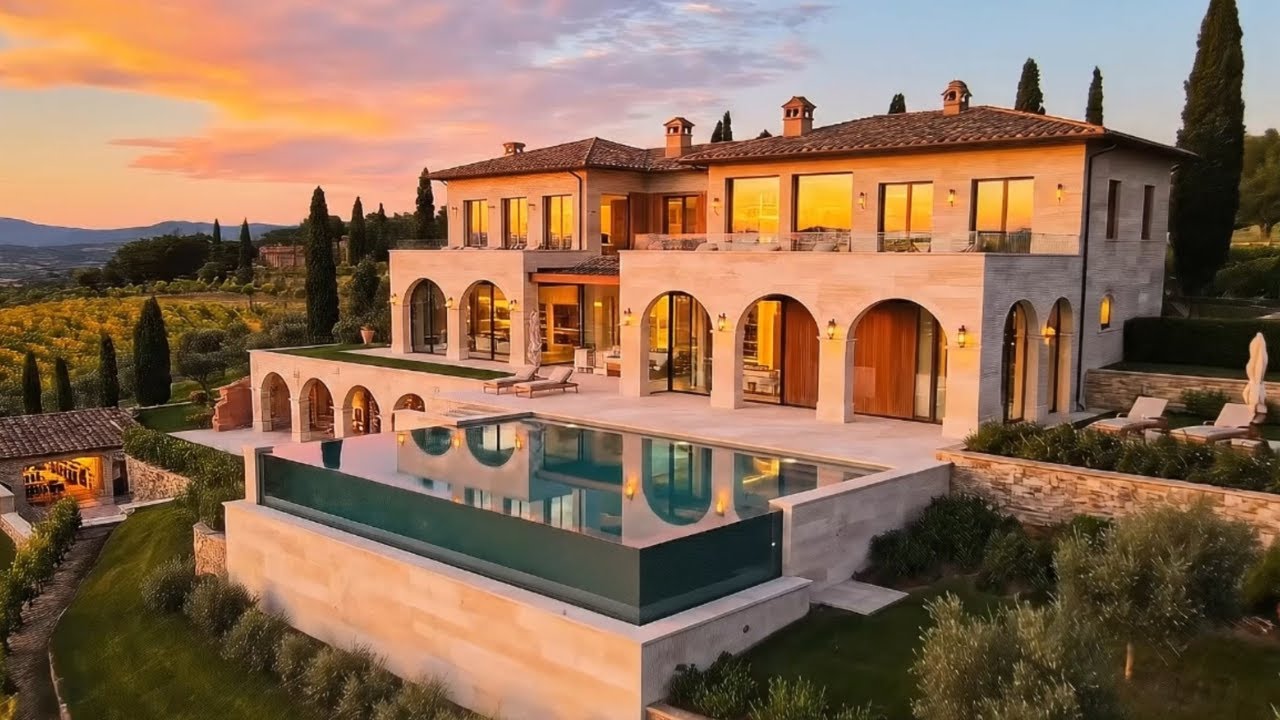 Inside a $375M Titanium Wave Mansion in Gold Coast – Australian ...