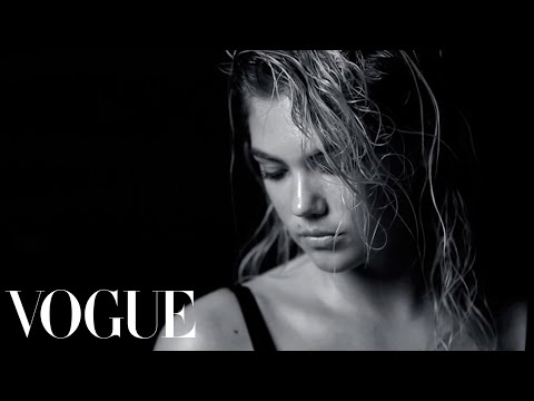 Kate Upton - Behind the Scenes of Her Vogue Shoot