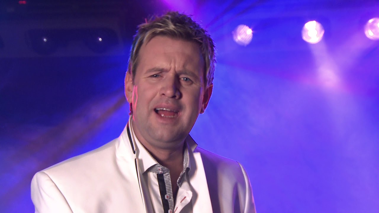 Mike Denver What Colour is The Wind - YouTube