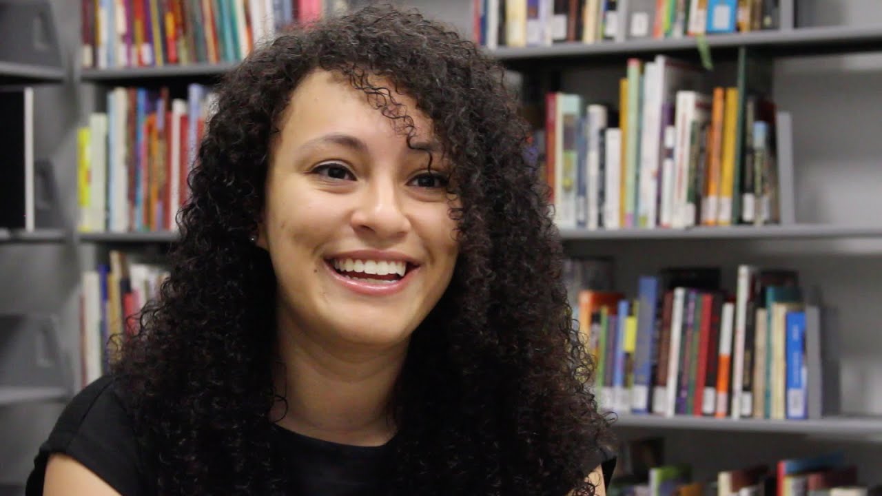 Meet a History Major: Aleysha Taveras - YouTube