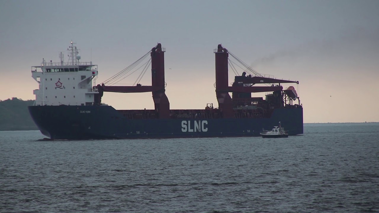 Ship SLNC York entering Baltimore September 1st, 2018 - YouTube