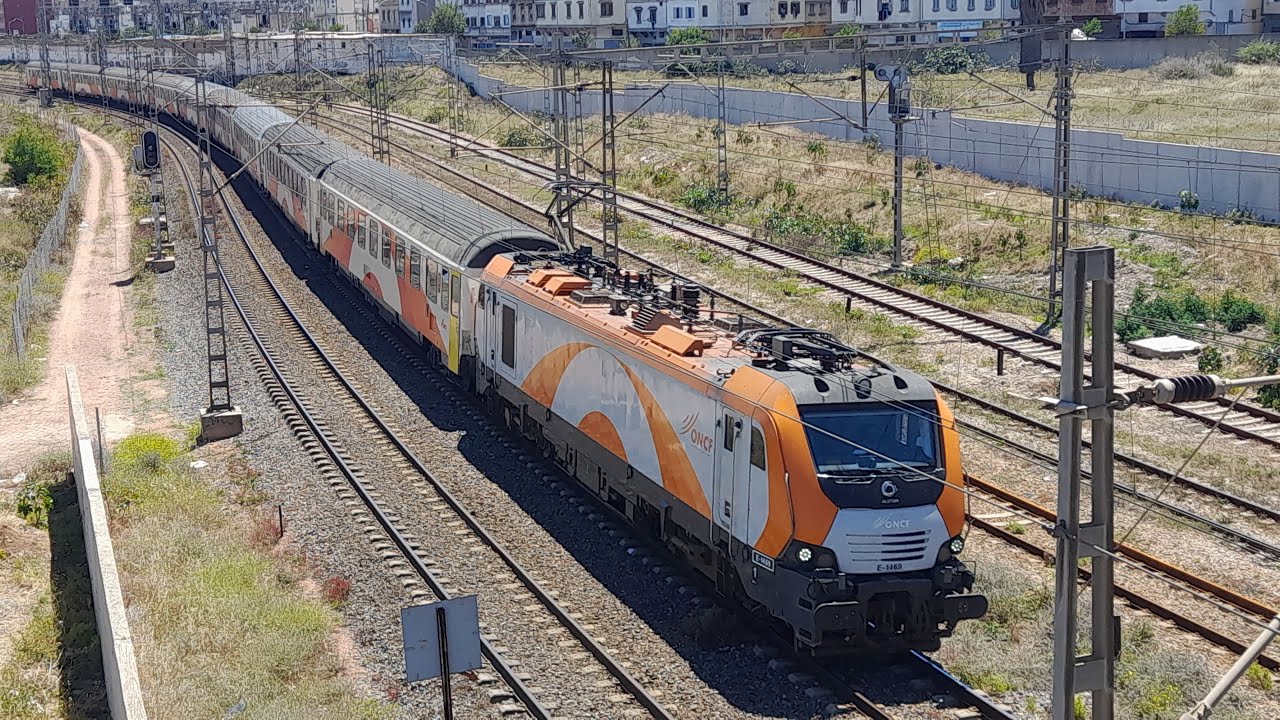 Alstom E-1469 assure Al Atlas N°114 entrant Casablanca. - YouTube