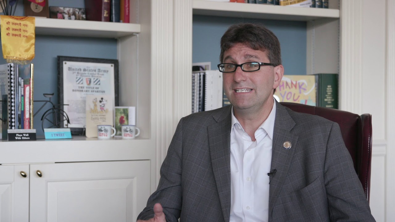 Matt Meyer, Alan Levin discuss airport task force mission - YouTube