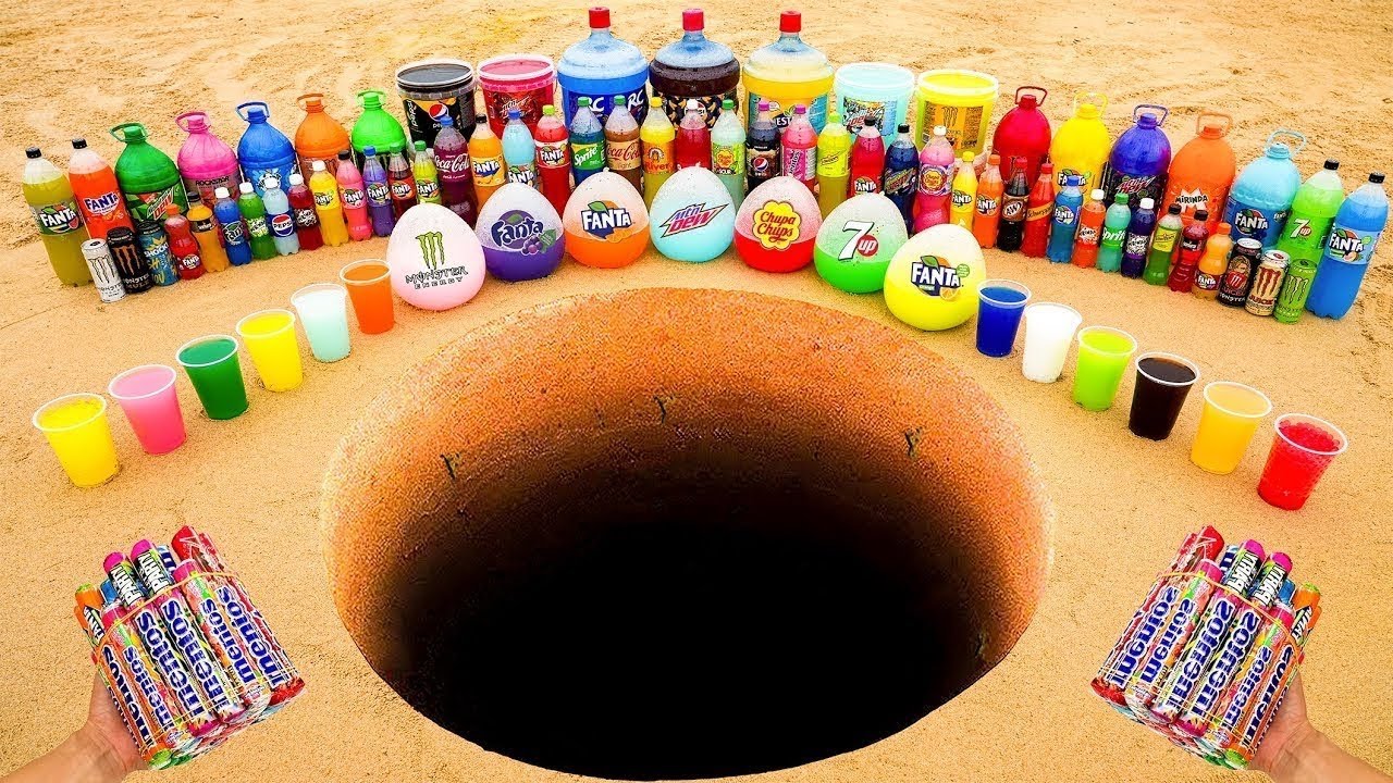 EXPERIMENT Giant Balloons from Toothpaste Eruption with Big Pepsi ...