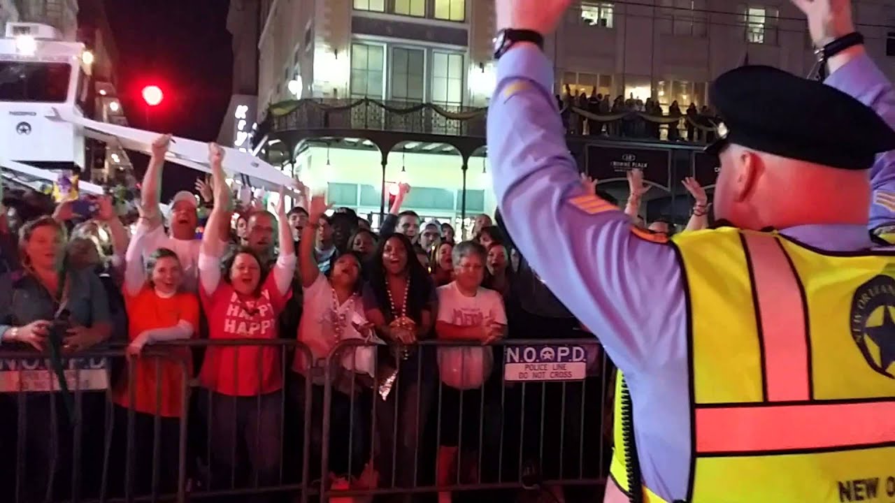 Police officer leads cheering 20140301_183939.mp4 - YouTube