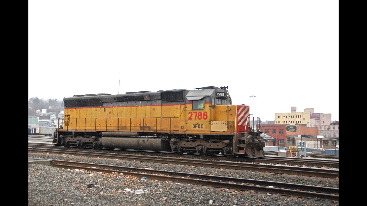 OFOX 2788 in Worcester, MA Switching the CSX Yard - YouTube
