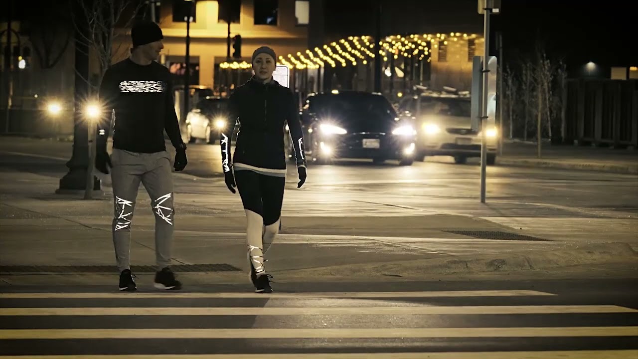 3M™ Scotchlite™ C790 Carbon Black Stretch Transfer Film - YouTube