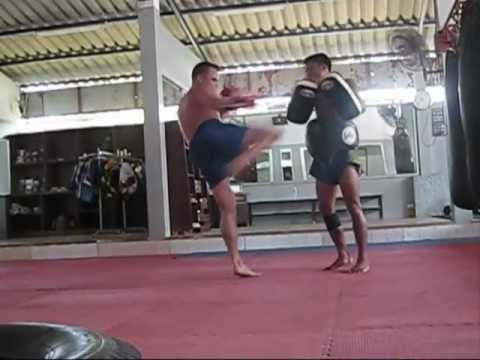 Muay Thai and Karate flying kicks - YouTube