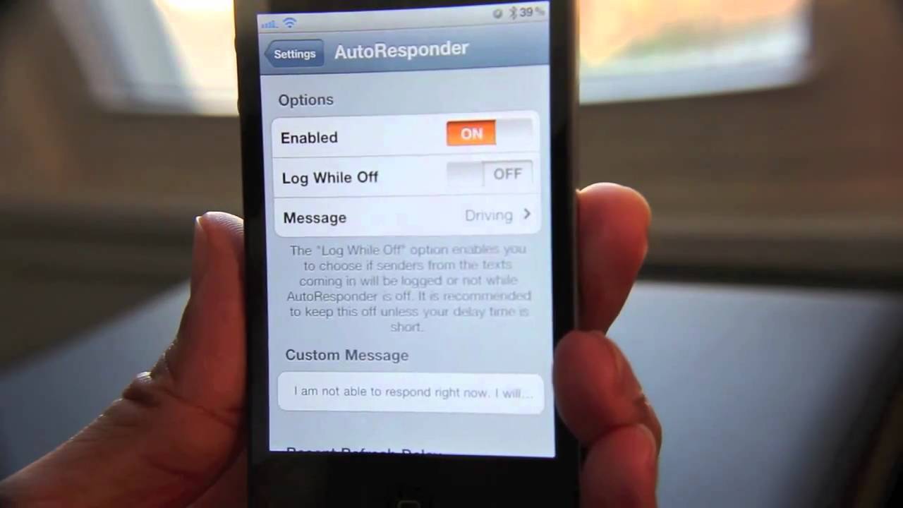 'AutoResponder' Replies to SMS Messages When You're Busy - YouTube
