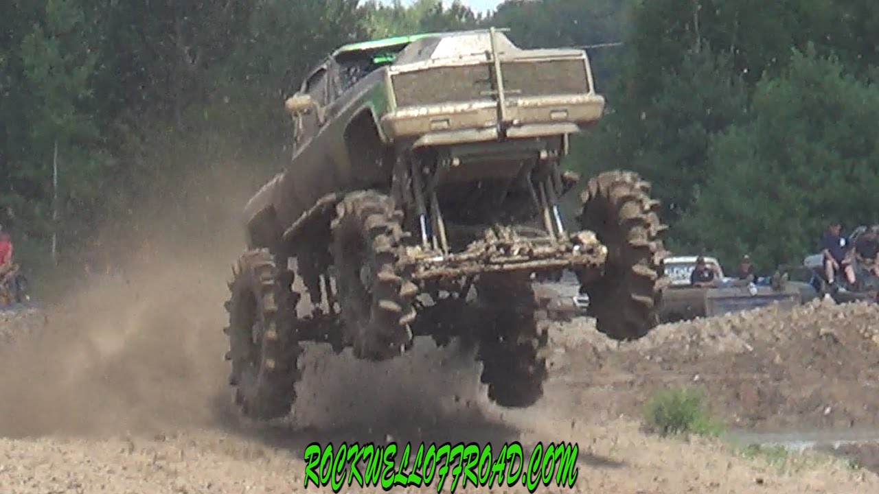 SINGER SLINGER FREESTYLE AT TGW 2014 - YouTube