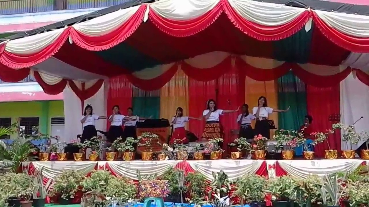 JKT48-Heavy Rotation Dance Cover by 9-1 Smp Rk Serdang Murni - YouTube