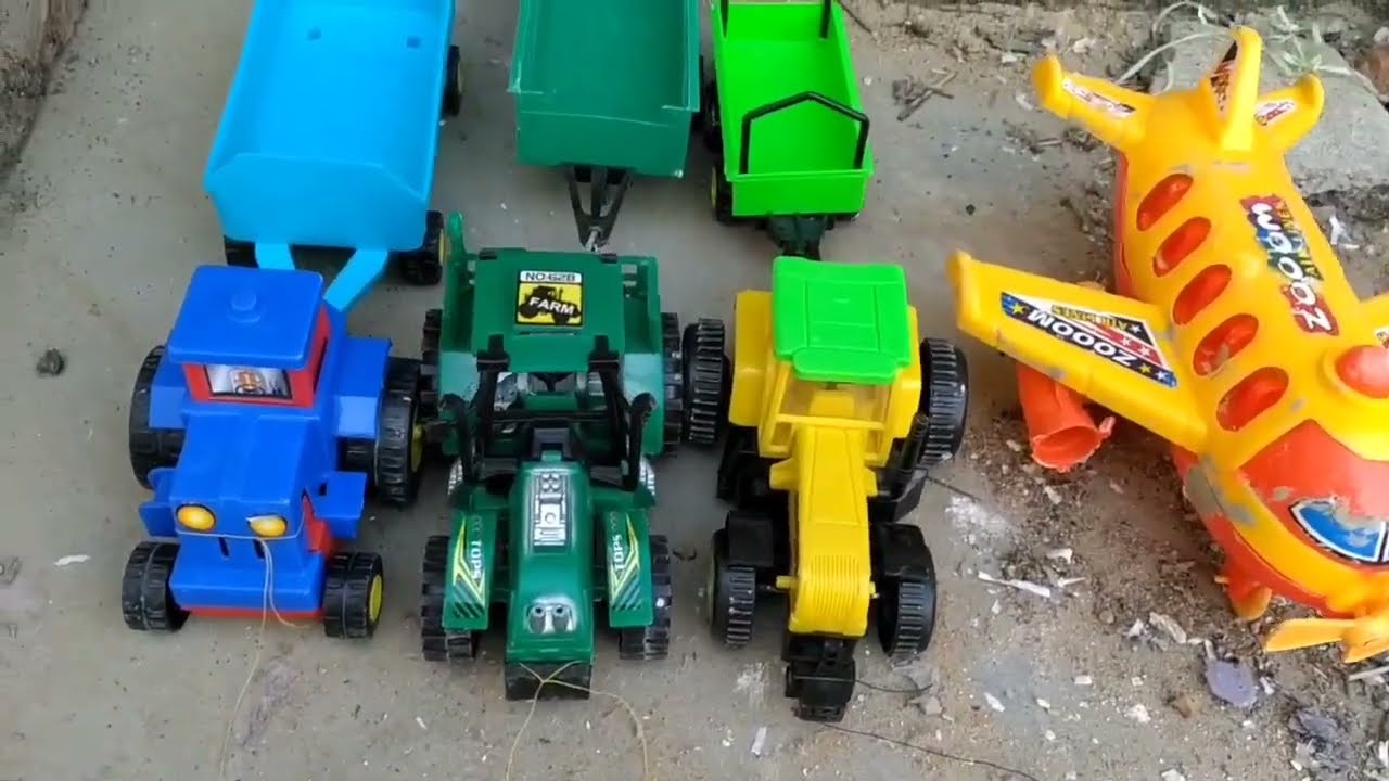 train wala cartoon gadi wala cartoon helicopter wale cartoon truck wala ...