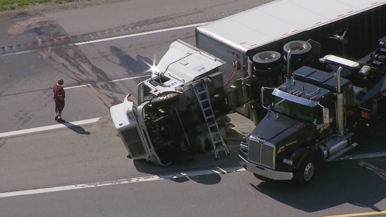 Semi rollover in Sterling Heights - YouTube