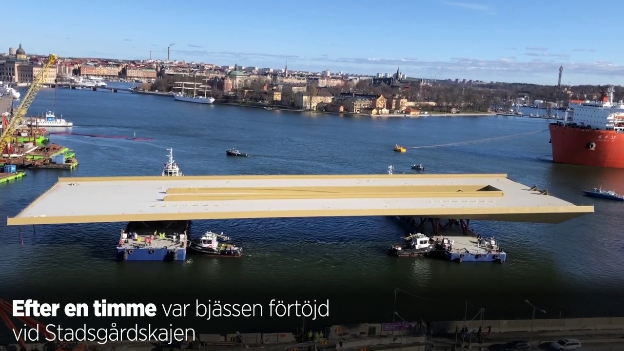 Nu har Slussenbron lossats - YouTube