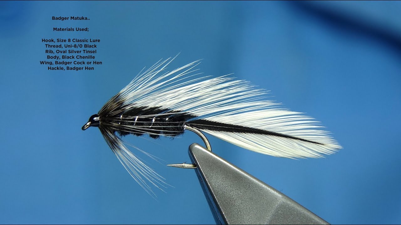 Tying the Badger Matuka with Davie McPhail - YouTube