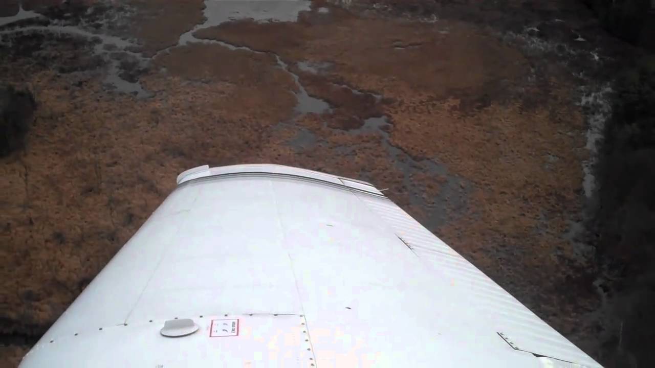 8s on pylons - YouTube