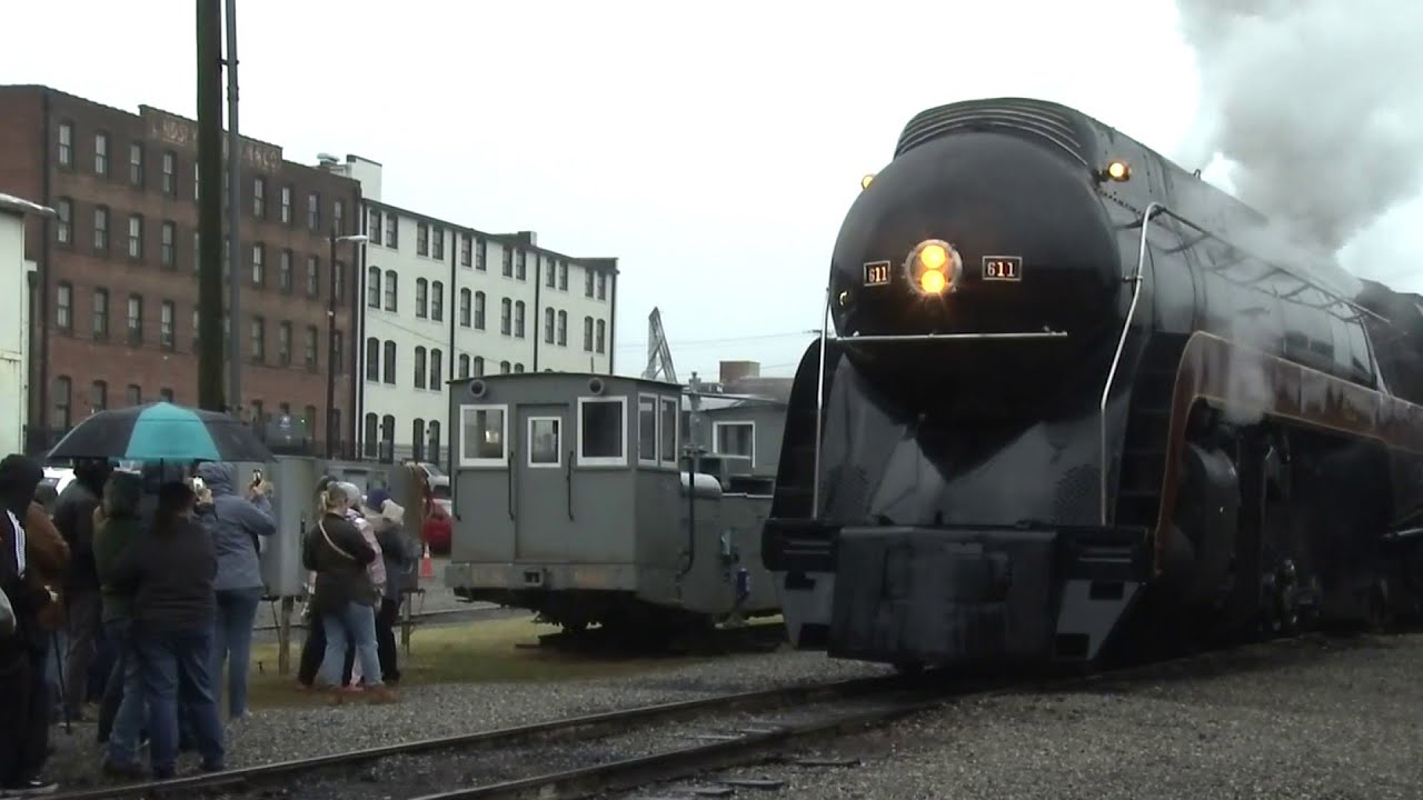 Legendary 611 Locomotive returns home to Roanoke - YouTube