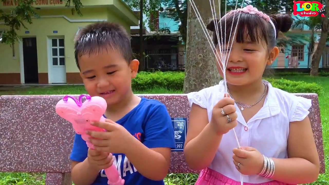 Boong Candy Family Show With Kids Playtime Nursery Rhymes Johnny Johnny ...