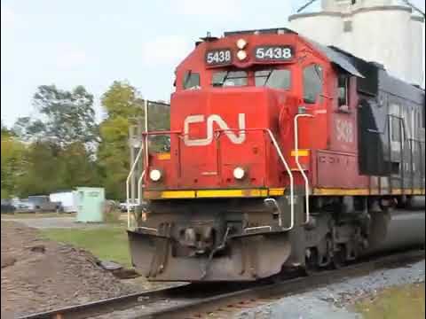 #9/10/17 A CN #L533-61 SB Local Train Local Intermodal Leading *DEPARTS* With CN Solo 1 CNs 5438 ...