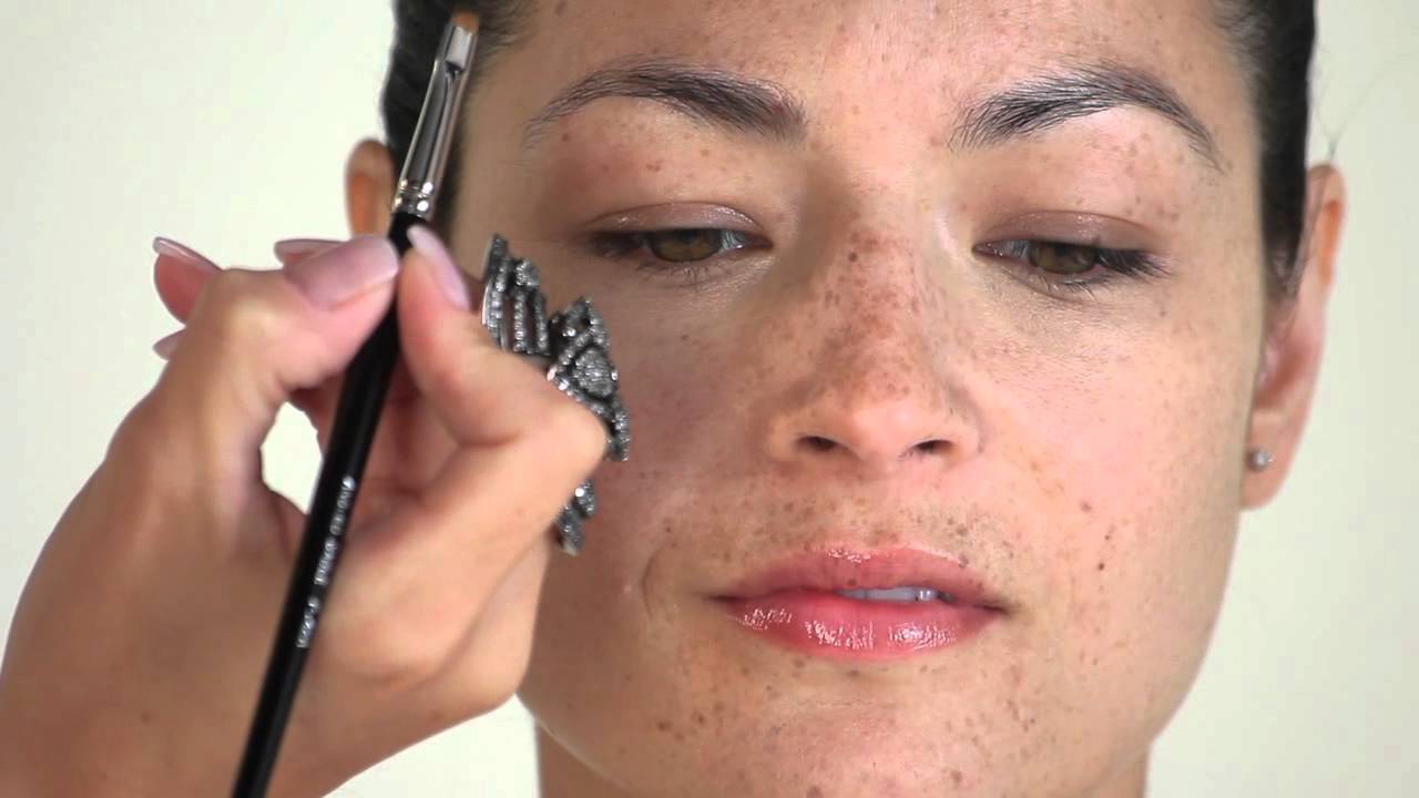 Makeup Tips : How to Create a Perfectly-Arched Brow - YouTube
