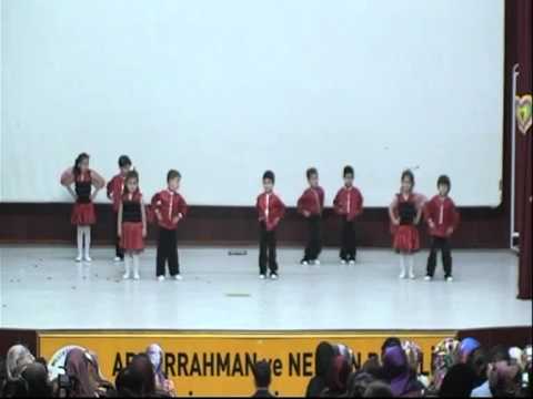 SEVİMLİ DAHİLER SINIFI ATEŞ BÖCEĞİ OYUNU