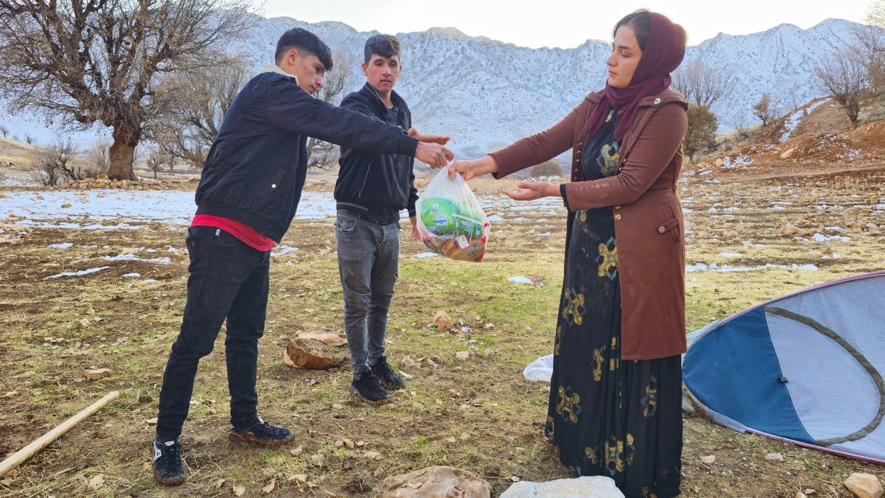 In the midst of rain and snow: Agha Mehdi's heroic help to Mrs. Zahra ...
