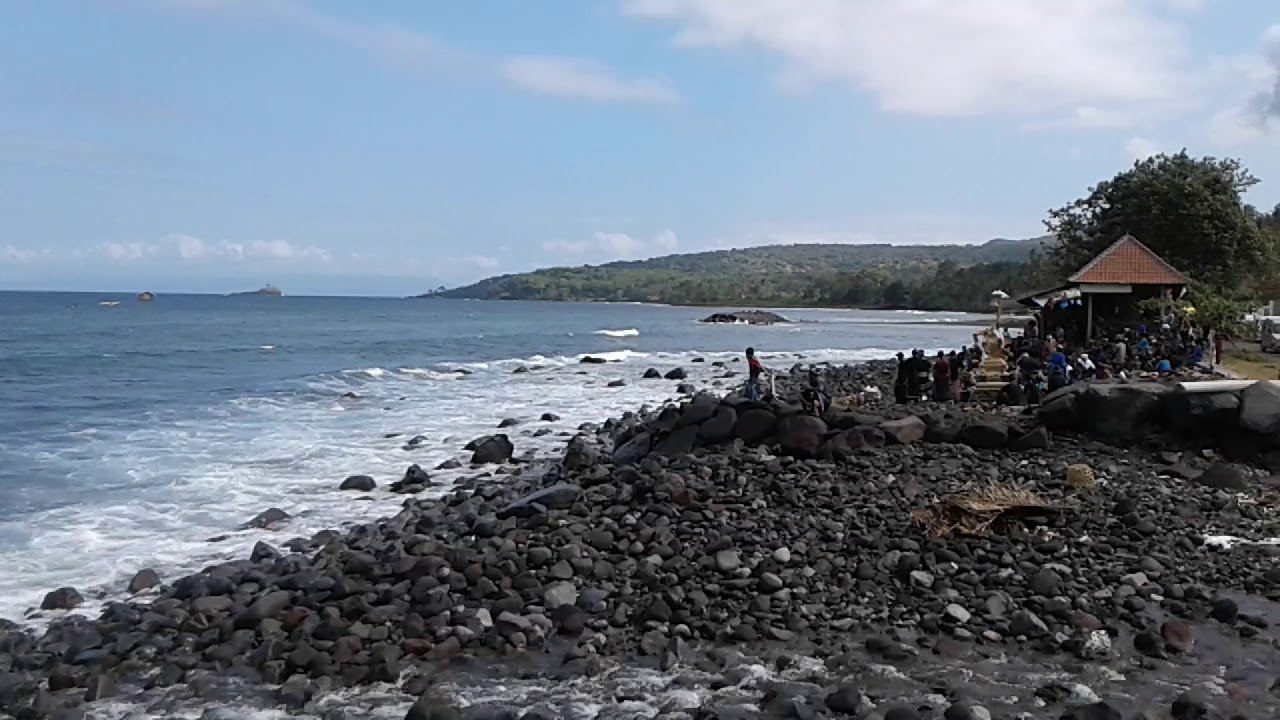 JASRI BEACH BALI - YouTube