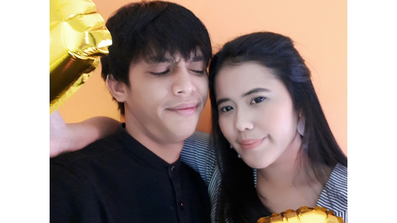 Live Streaming Epapras Yunetto - YouTube