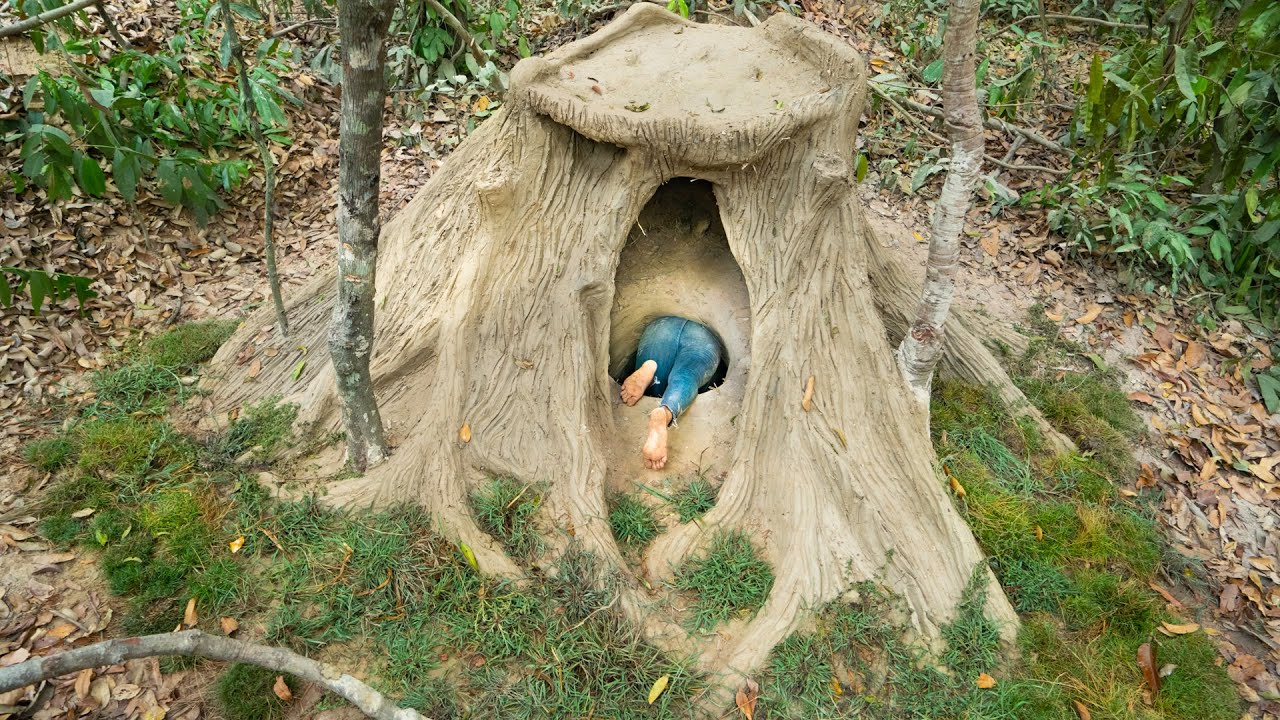 GIRL LIVING OFF GRID Built The Most Secret Underground Hut inside ...