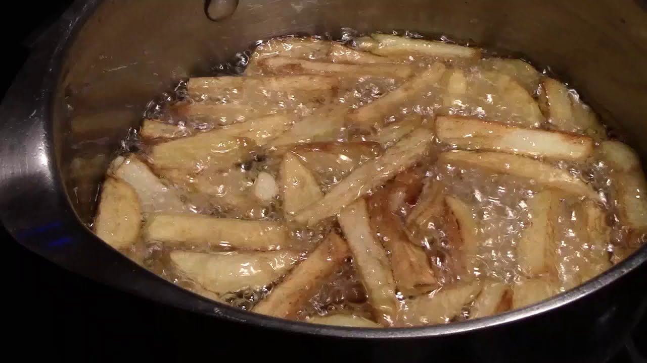 Cold Fry Frites! The Cold Oil Method to Prepare French Fries! - YouTube