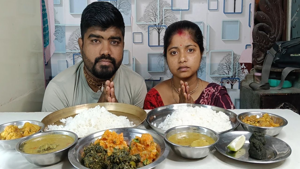 TODAY'S EATING BOILED CARROT SHAK DAL PATA TEL PANEER CURRY BENGALI VEG ...