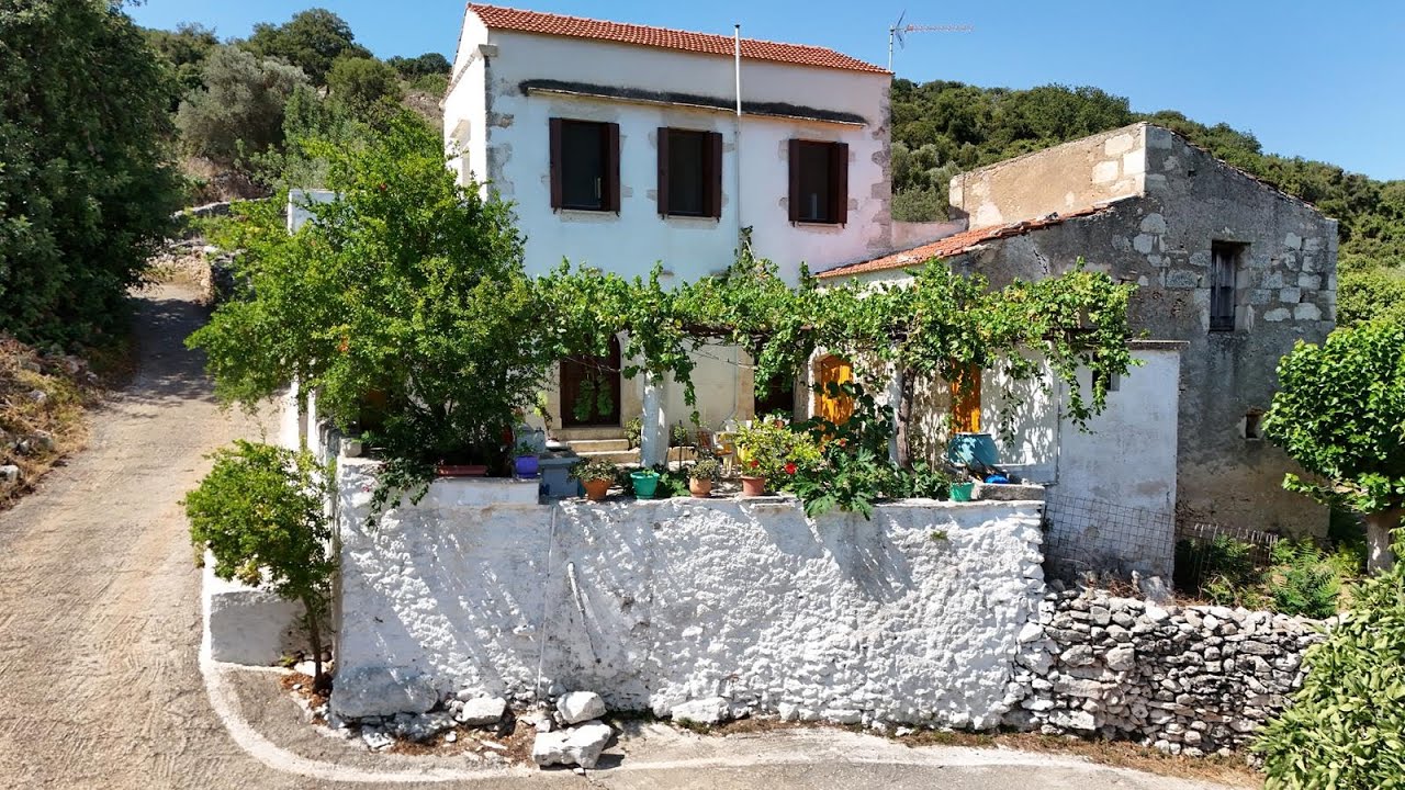 Old stone traditional house with a spacious garden & beautiful views in ...