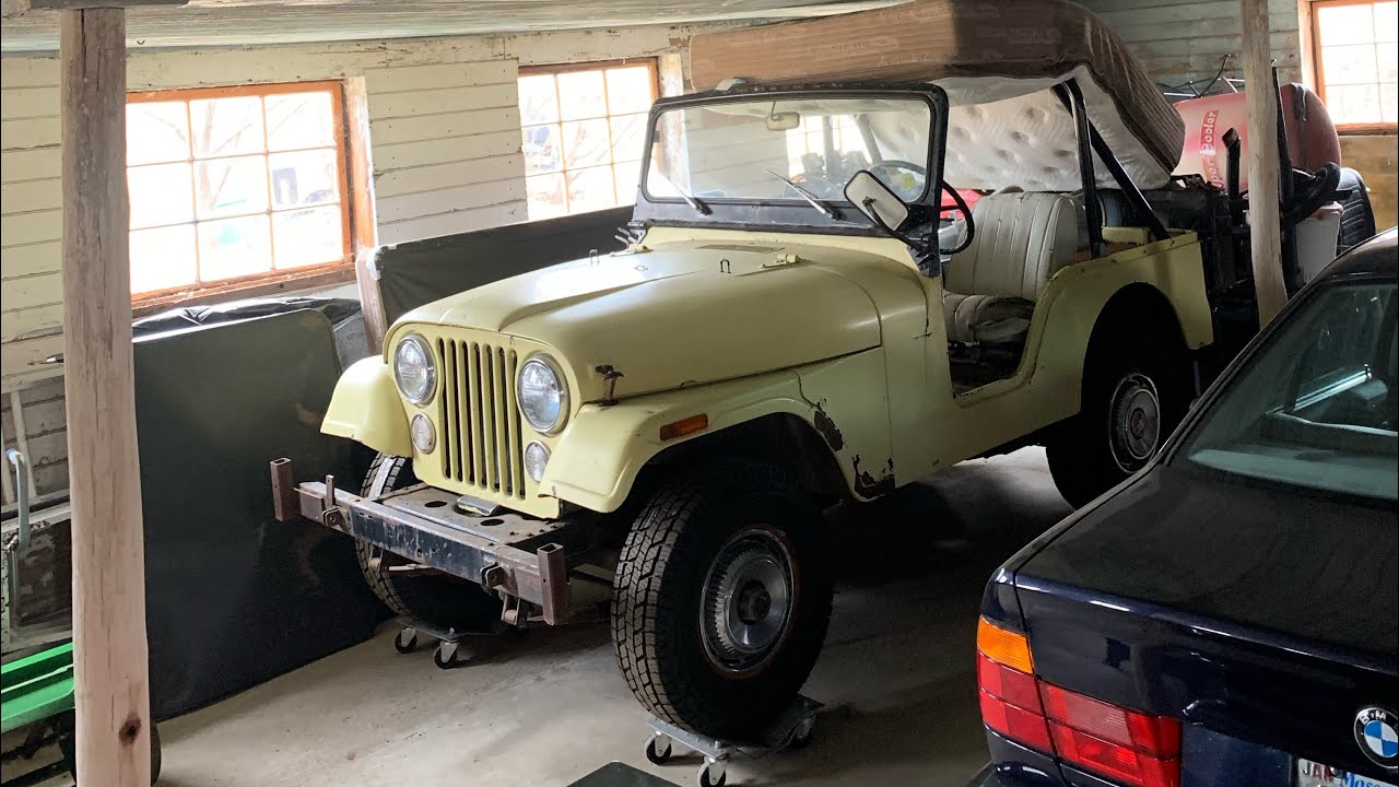 Barn Find Jeep 1971 V8 - YouTube