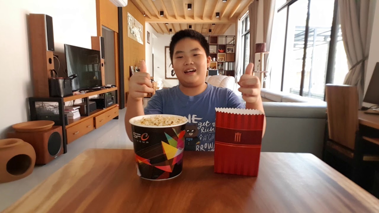 ป็อปคอร์นอันไหนอร่อยกว่ากัน ระหว่าง SF Cinema กับ Major Cineplex - YouTube